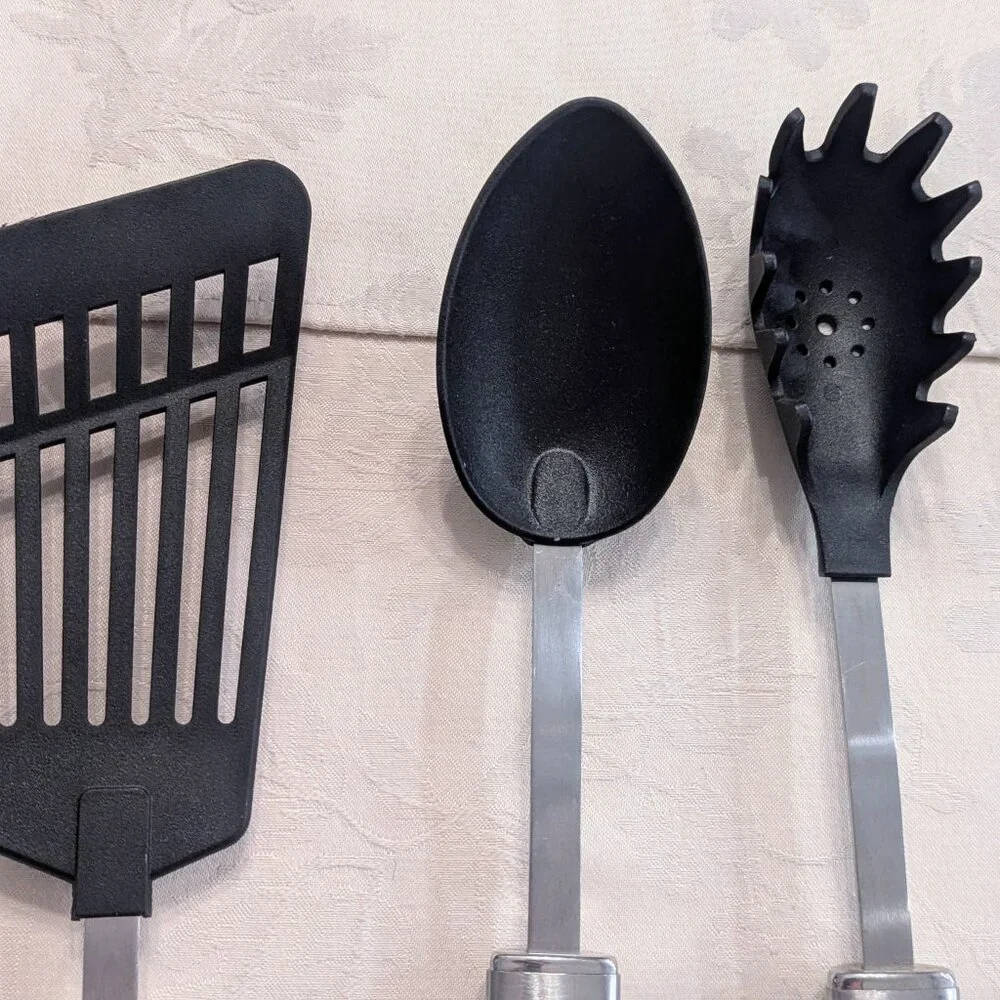 Oneida | Kitchen | Set Of 3 Oneida Stainless Steel 88 Cooking Utensil ...